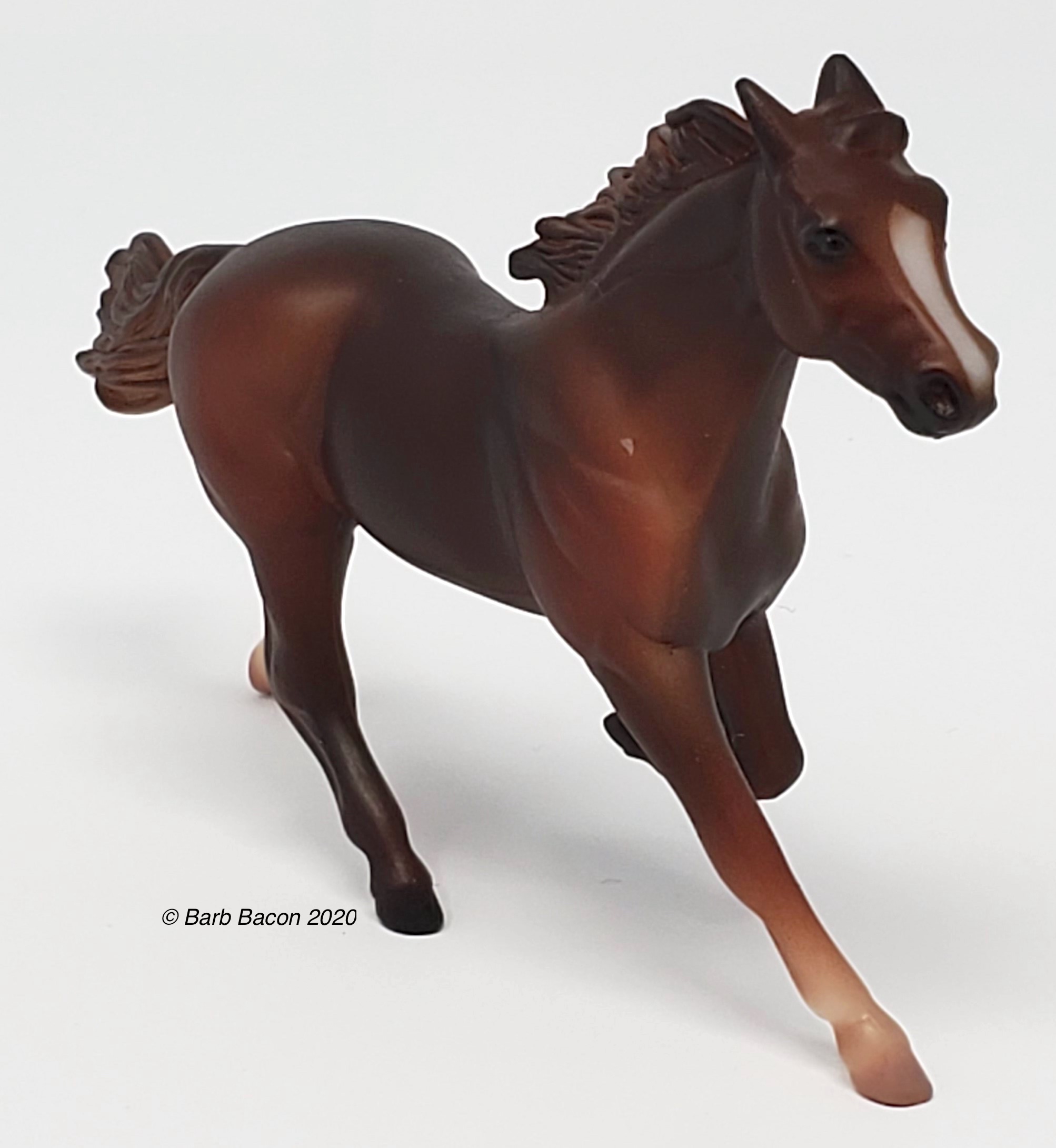 SM Standardbred: Chestnut - 1998 Special Edition | BreyerHorseRef