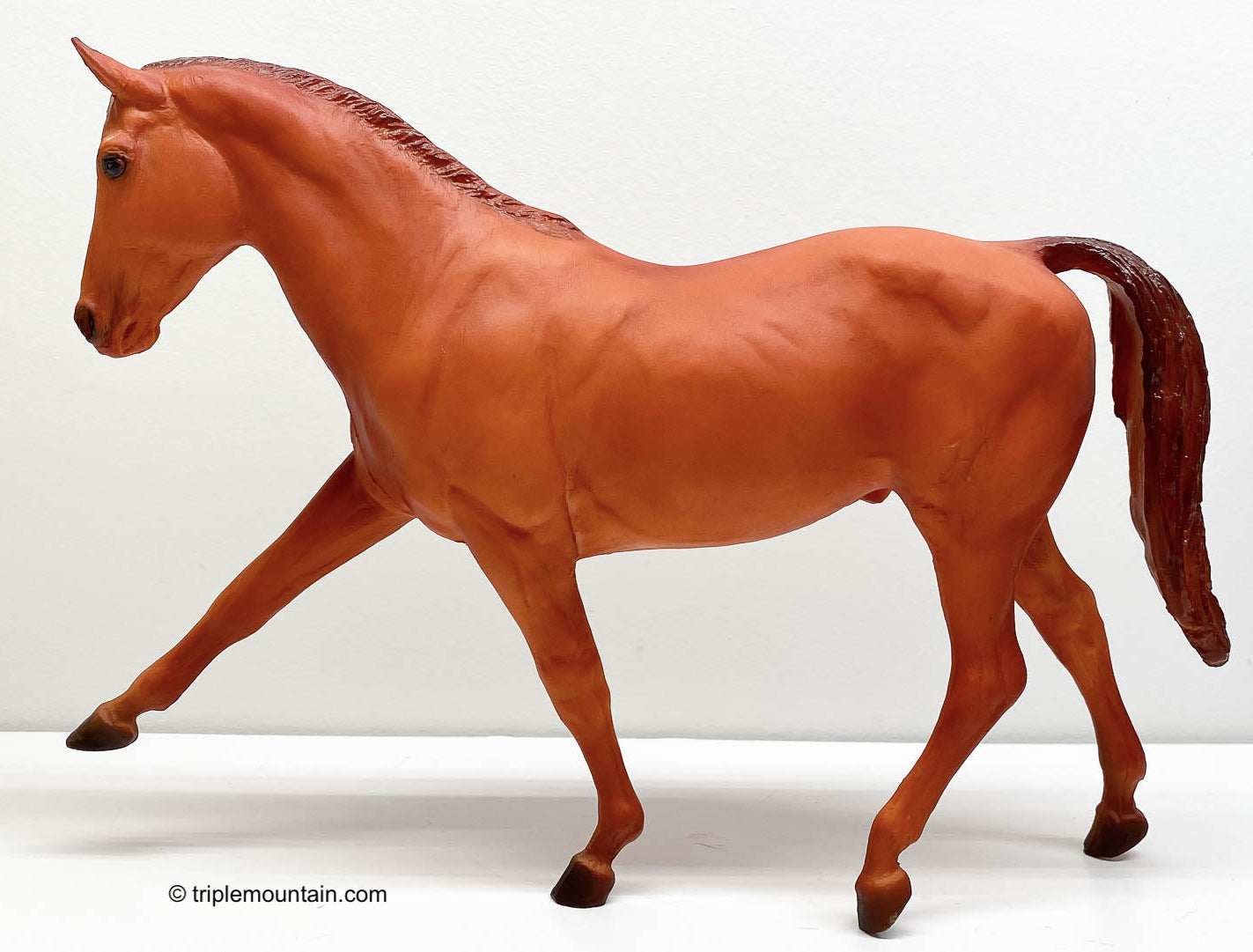 Hanoverian: Red Chestnut | BreyerHorseRef