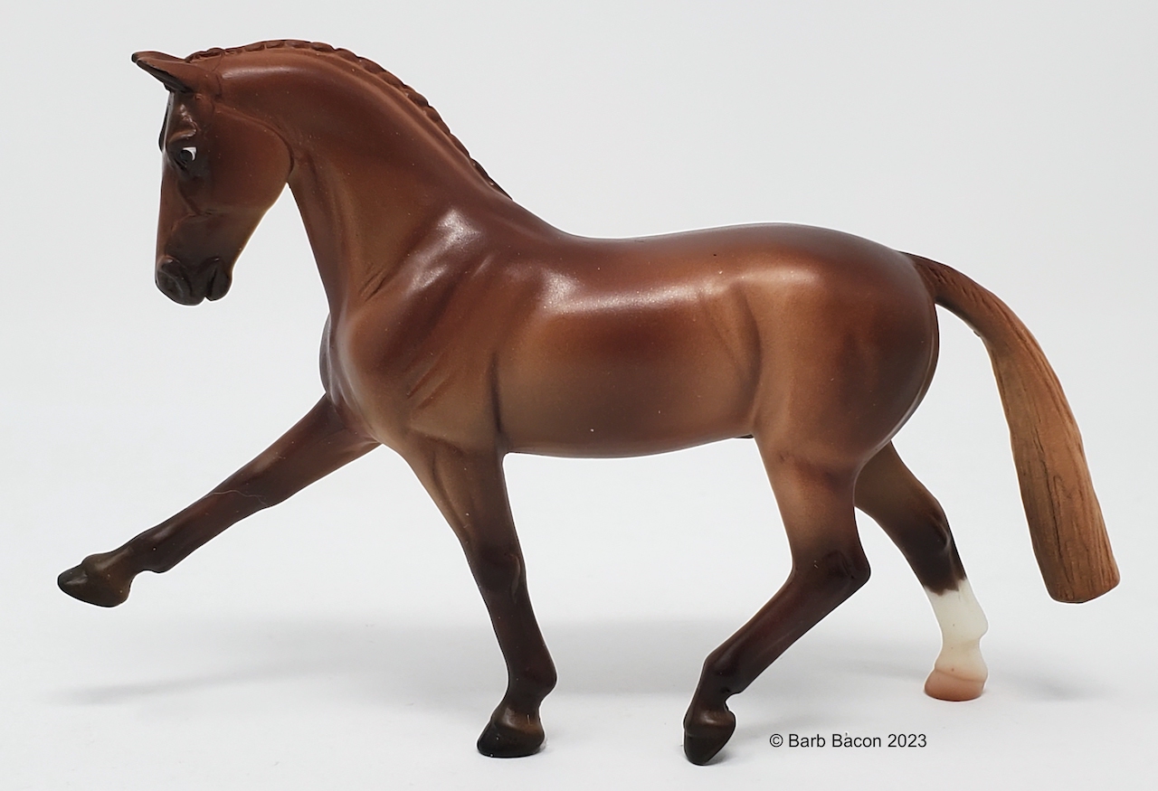 SM Hanoverian: Chestnut - Parade of Breeds VII | BreyerHorseRef