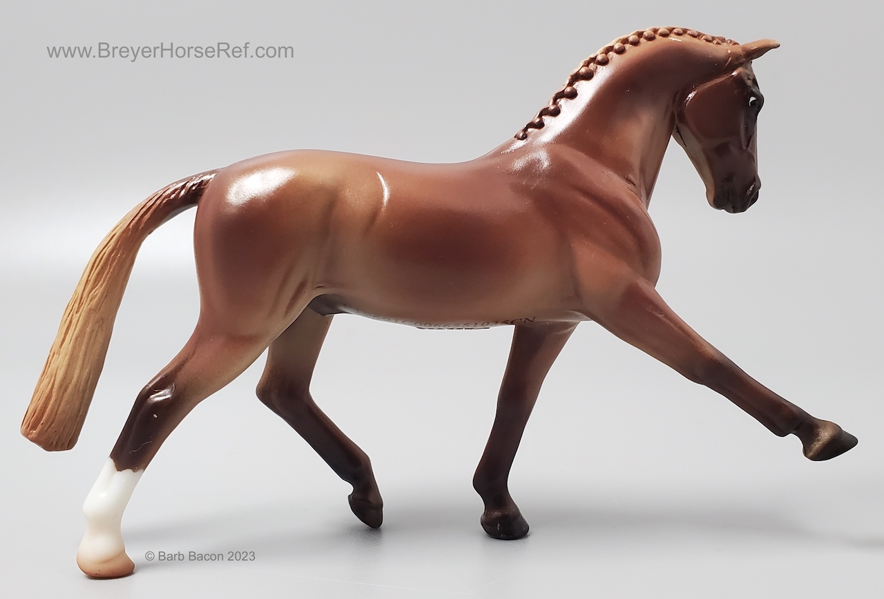 SM Hanoverian: Chestnut - Parade of Breeds VII | BreyerHorseRef