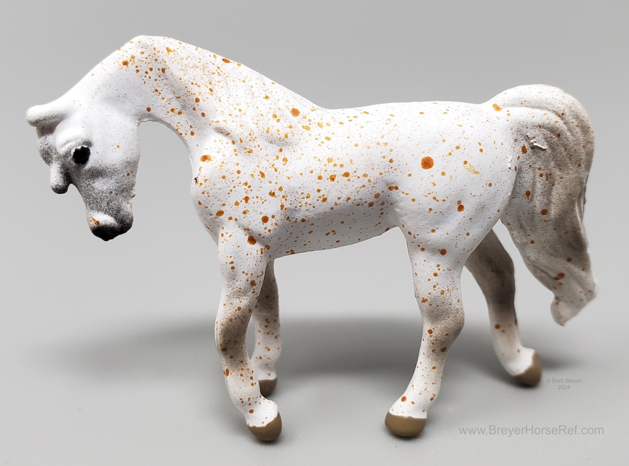 MW Walking Arabian: Flea-Bit - Royal Arabian Play Set | BreyerHorseRef