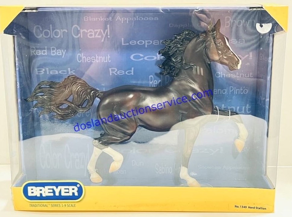 Color Crazy Elusive Stallion - Mahogany Bay | BreyerHorseRef